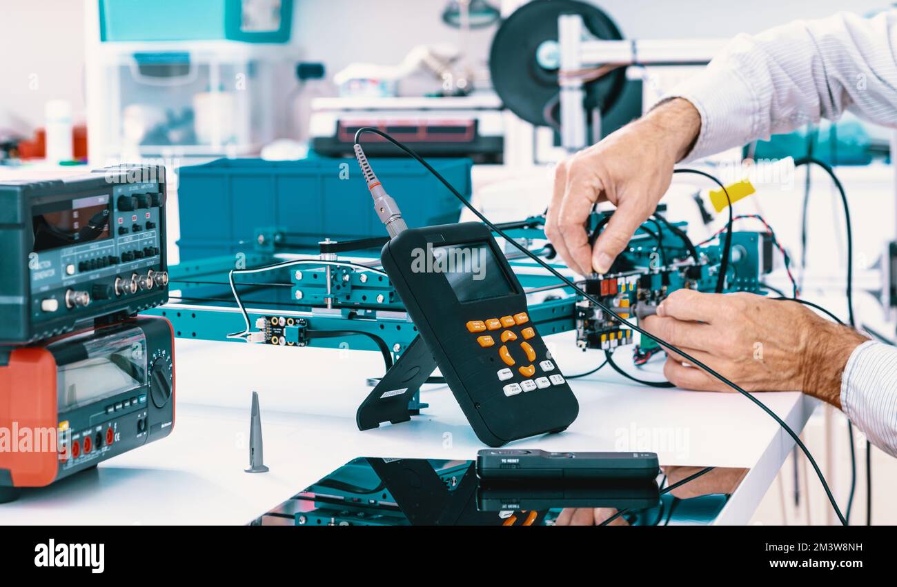 Precision measurement equipment laboratory hi-res stock photography and ...