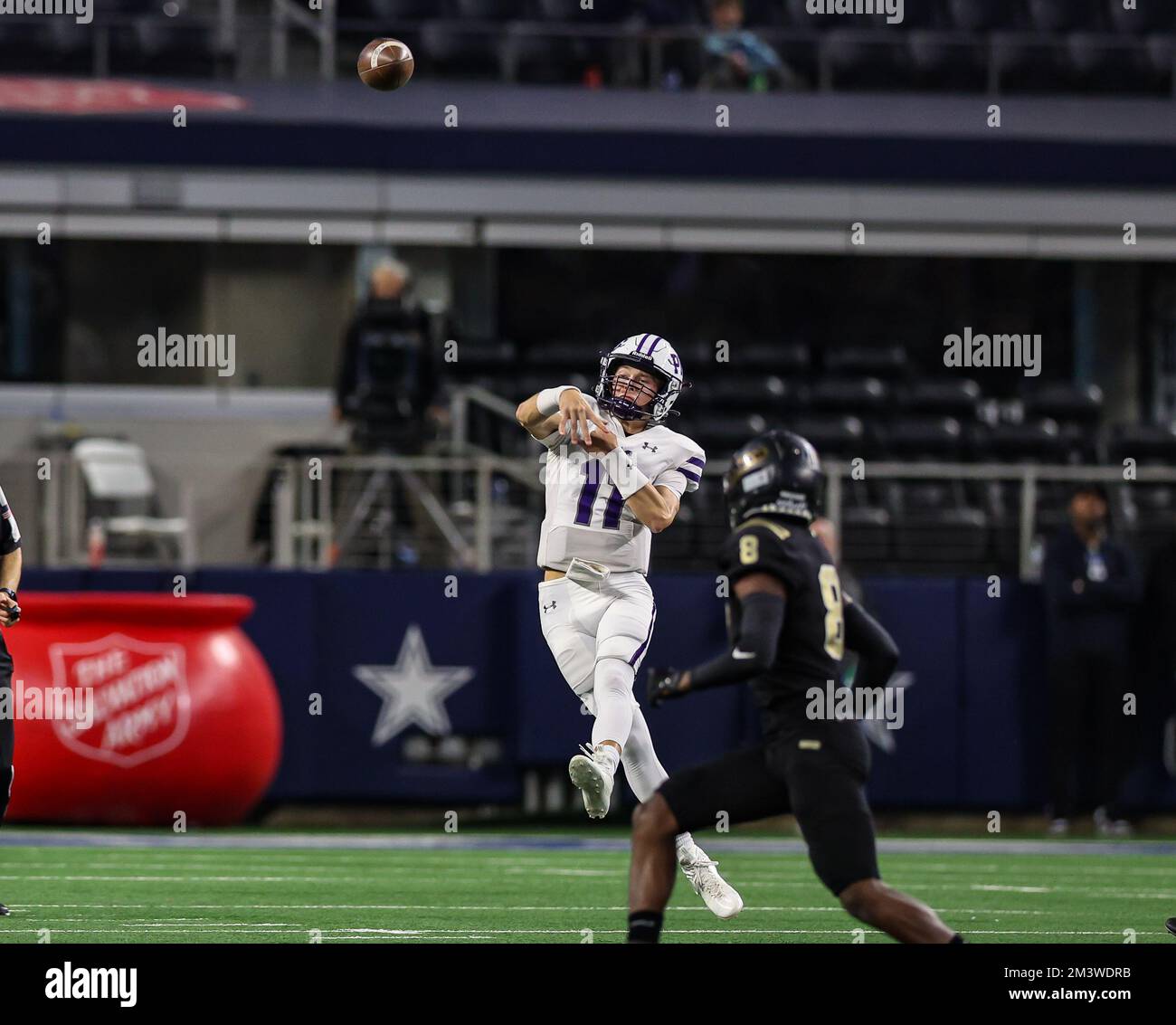 Dallas, TX, USA. 16th Dec, 2022. Port Neches-Groves QB Cole Crippen #11 ...