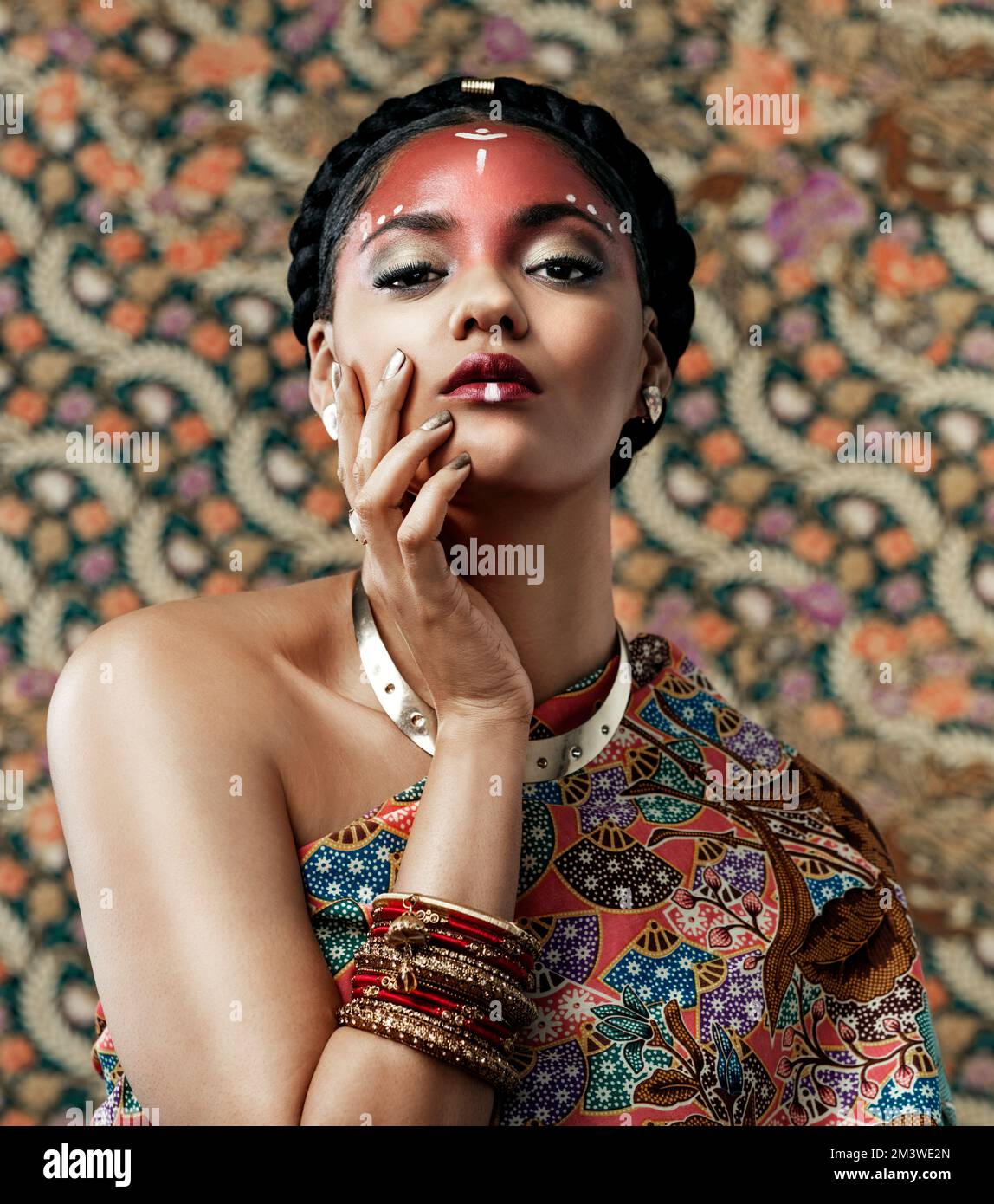 I stem from a lineage of beautiful queens. Portrait of an attractive ...