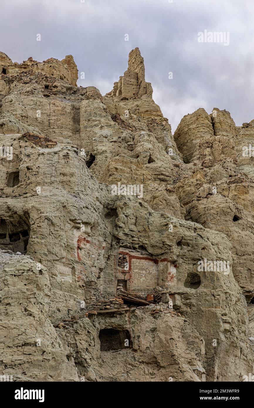 Dongga temple hi-res stock photography and images - Alamy