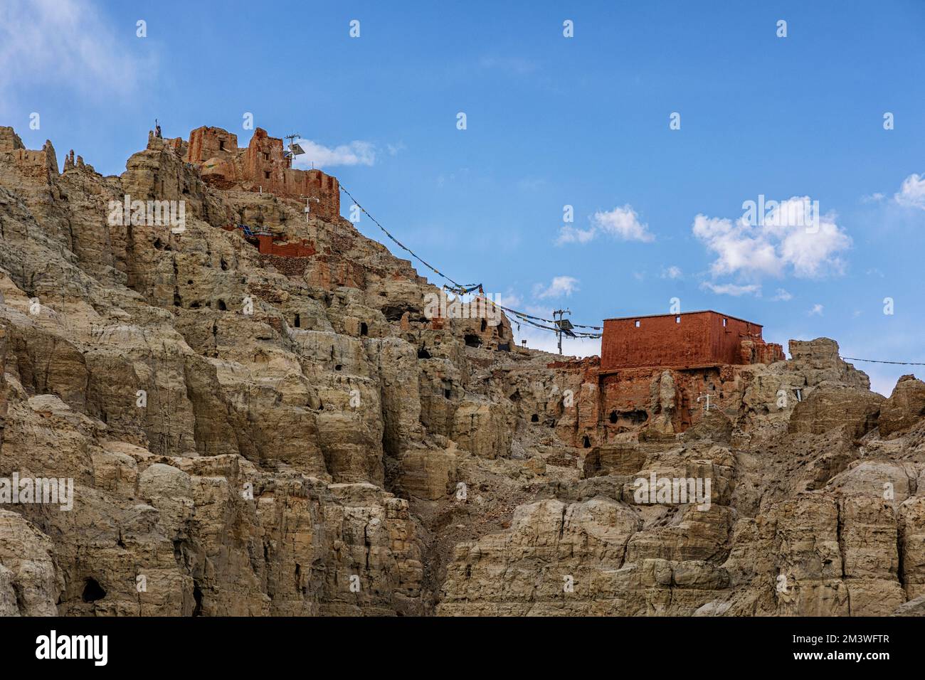 Dongga temple hi-res stock photography and images - Alamy