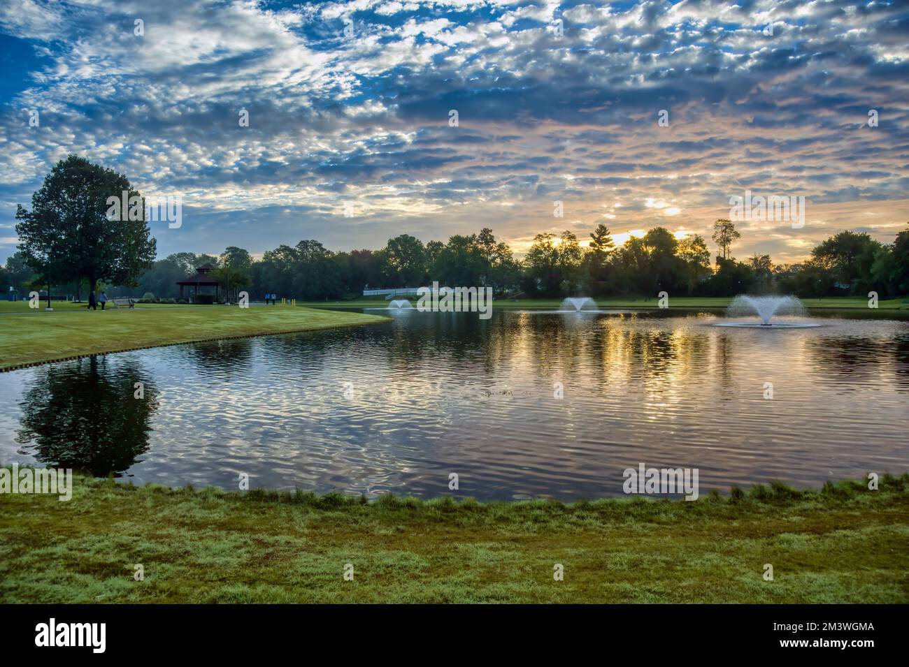 A beautiful scenery over Spring Lake Park in South Plainfield, New ...