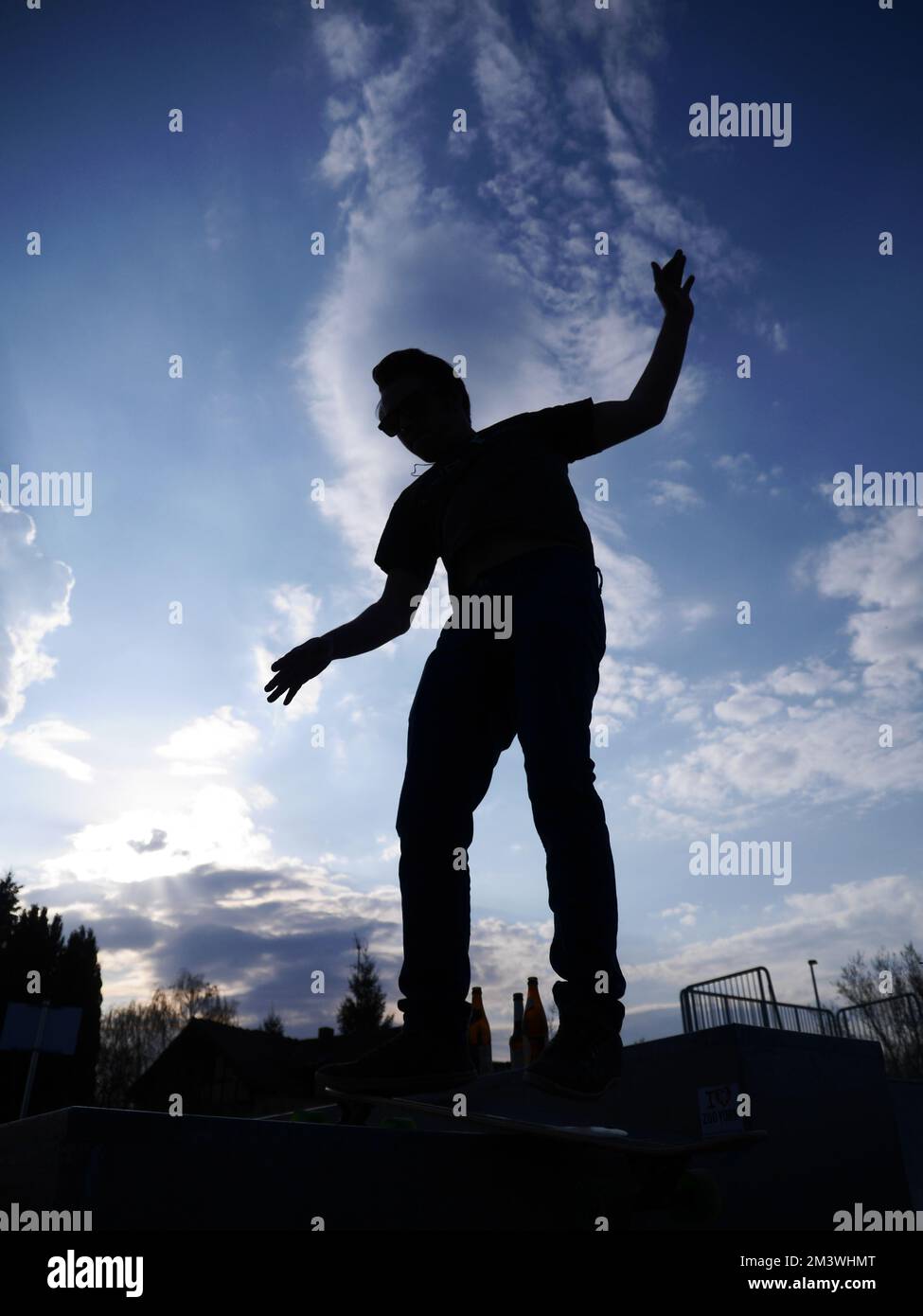 silhouette skateboarder shadow tricks outside Stock Photo - Alamy