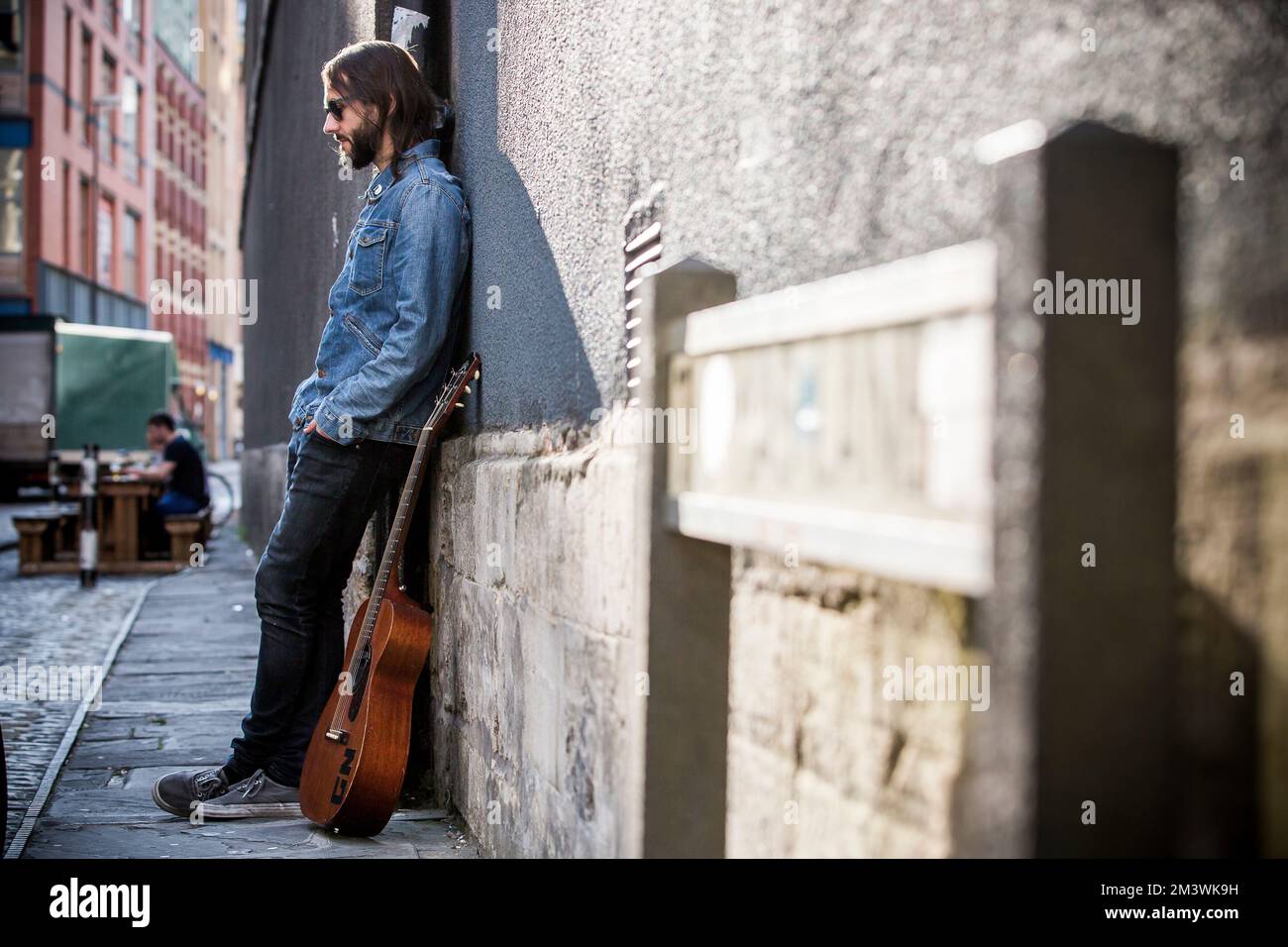 Portrait of Grant Nicholas, vocalist and guitarist in Feeder ...