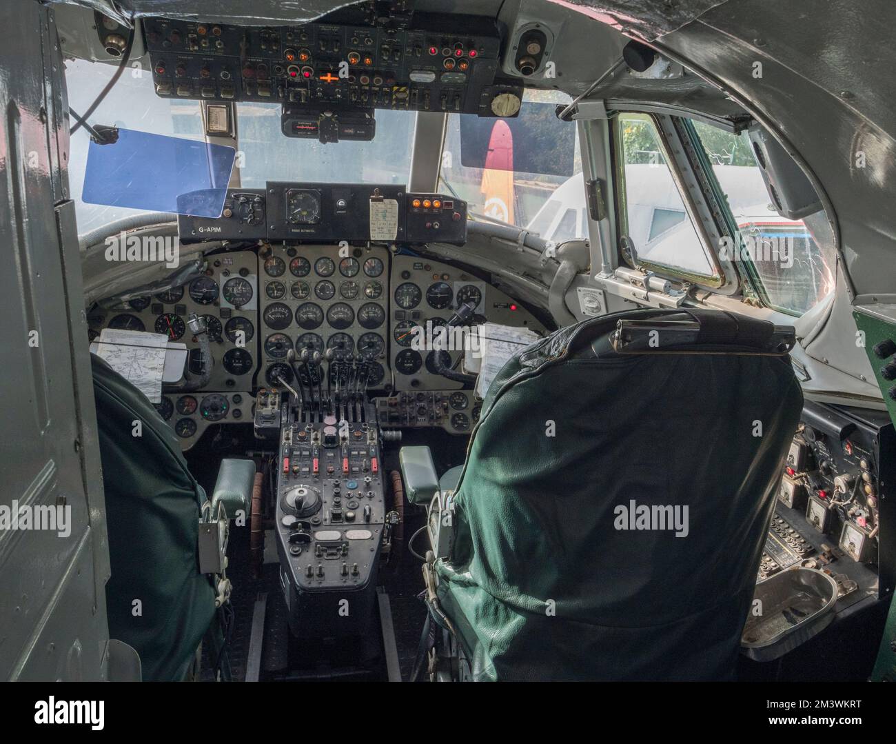 Vickers viscount aircraft hi-res stock photography and images - Alamy