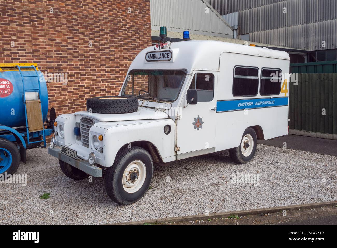 Land rover 109 series hi-res stock photography and images - Alamy