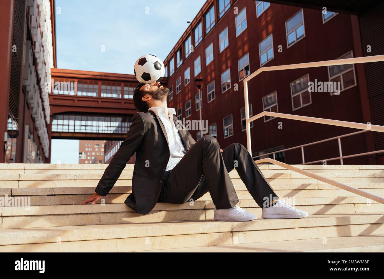 Football freestyle player making tricks hi-res stock photography and ...