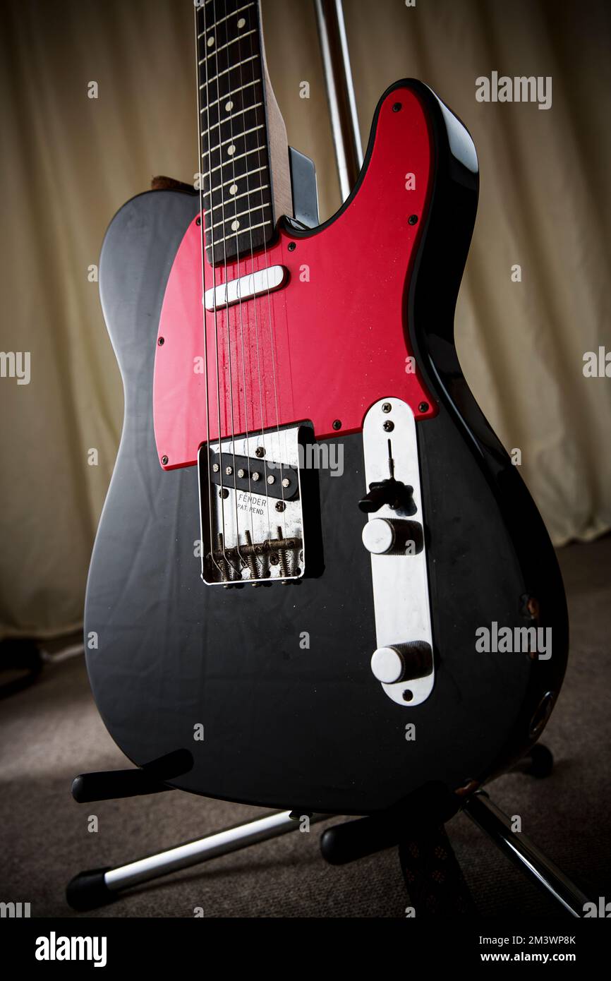 Electric guitar wilko johnson hi-res stock photography and images - Alamy