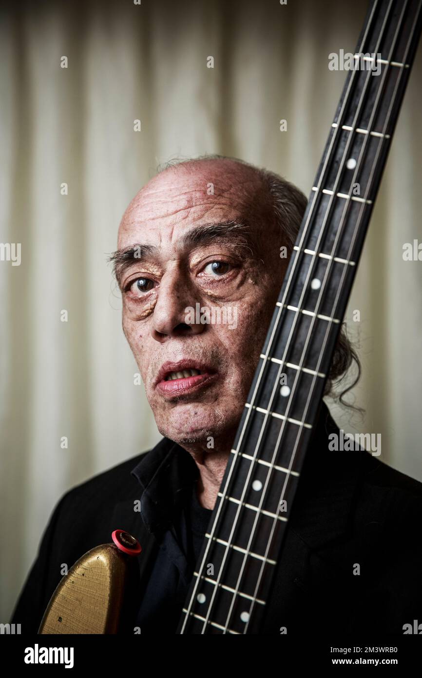 Norman watt roy blockheads bassist hi-res stock photography and images ...