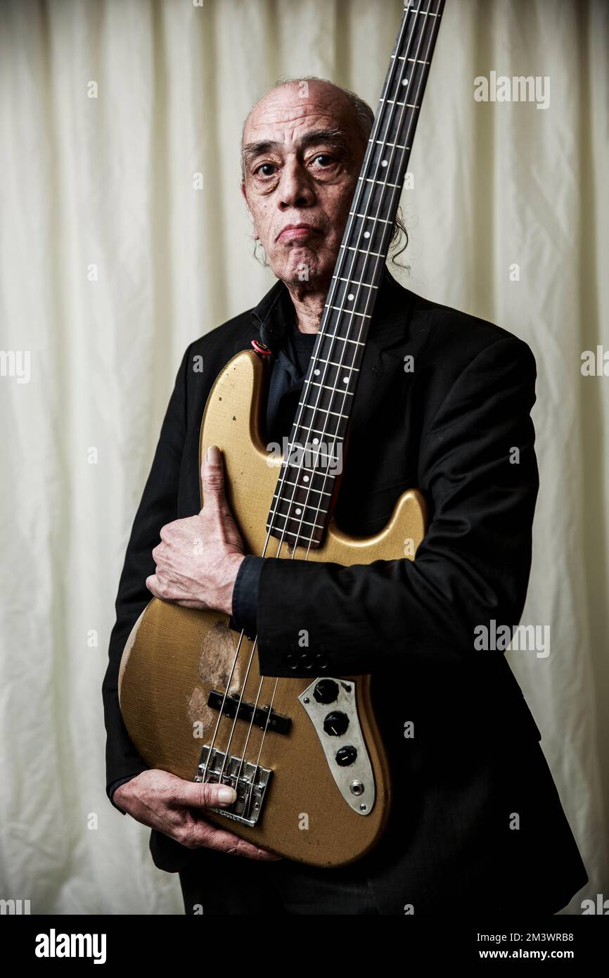 1962 fender jazz bass hi-res stock photography and images - Alamy
