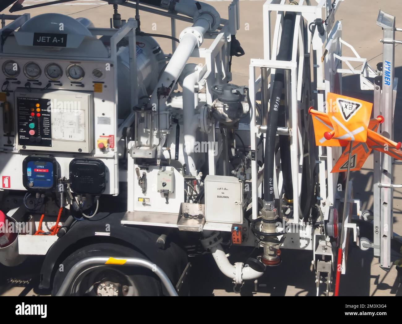 Tank truck for filling an airplane with kerosene Stock Photo - Alamy