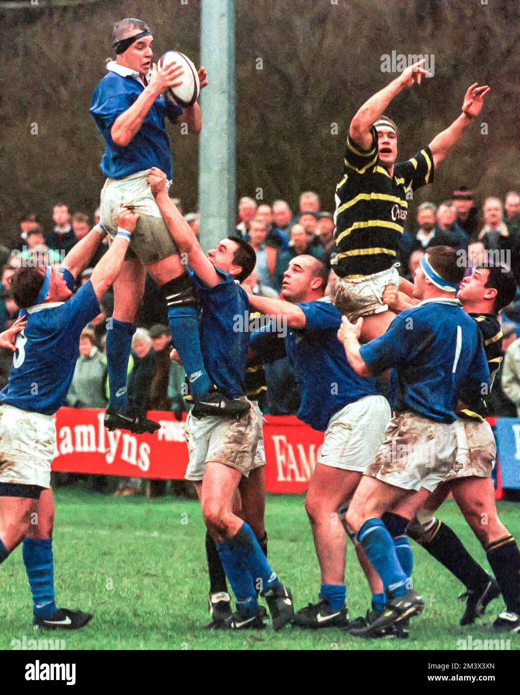 Jed-Forest v Melrose 20/12/97 Jed's number five Mick Robertson wins ...