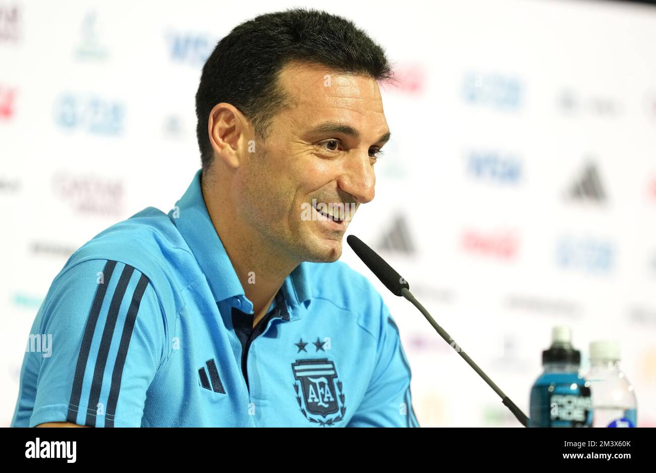 Lionel scaloni argentina manager hi-res stock photography and images ...