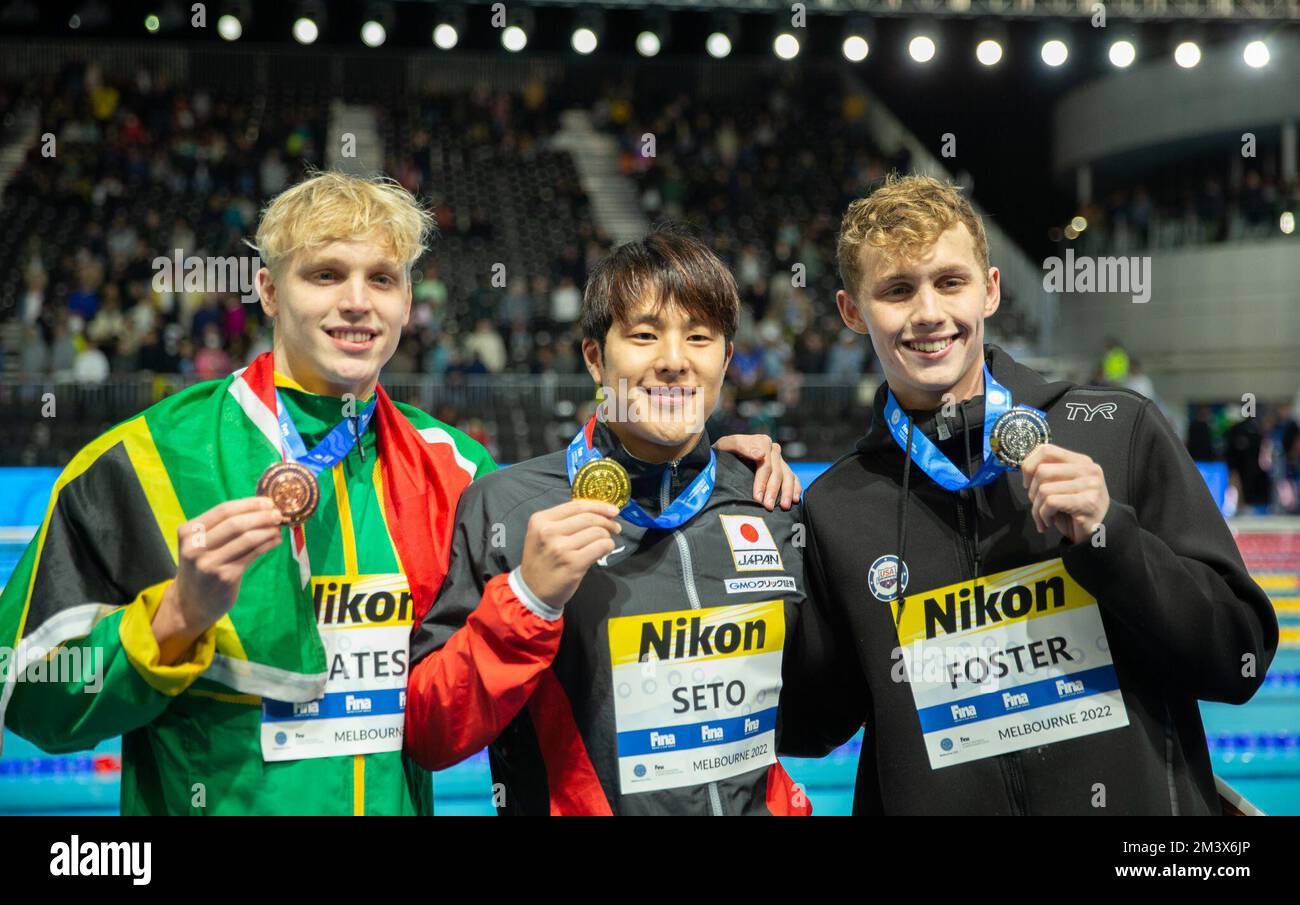 Melbourne, Australia. 17th Dec, 2022. Gold medalist Seto Daiya (C) of Japan, silver medalist ...
