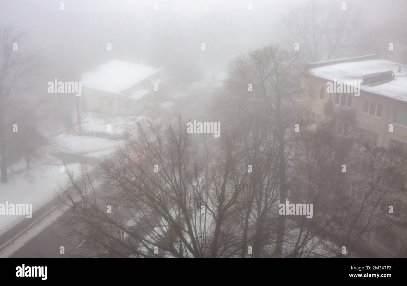 Urban landscape with very dense fog in Kyiv, Ukraine Stock Photo - Alamy