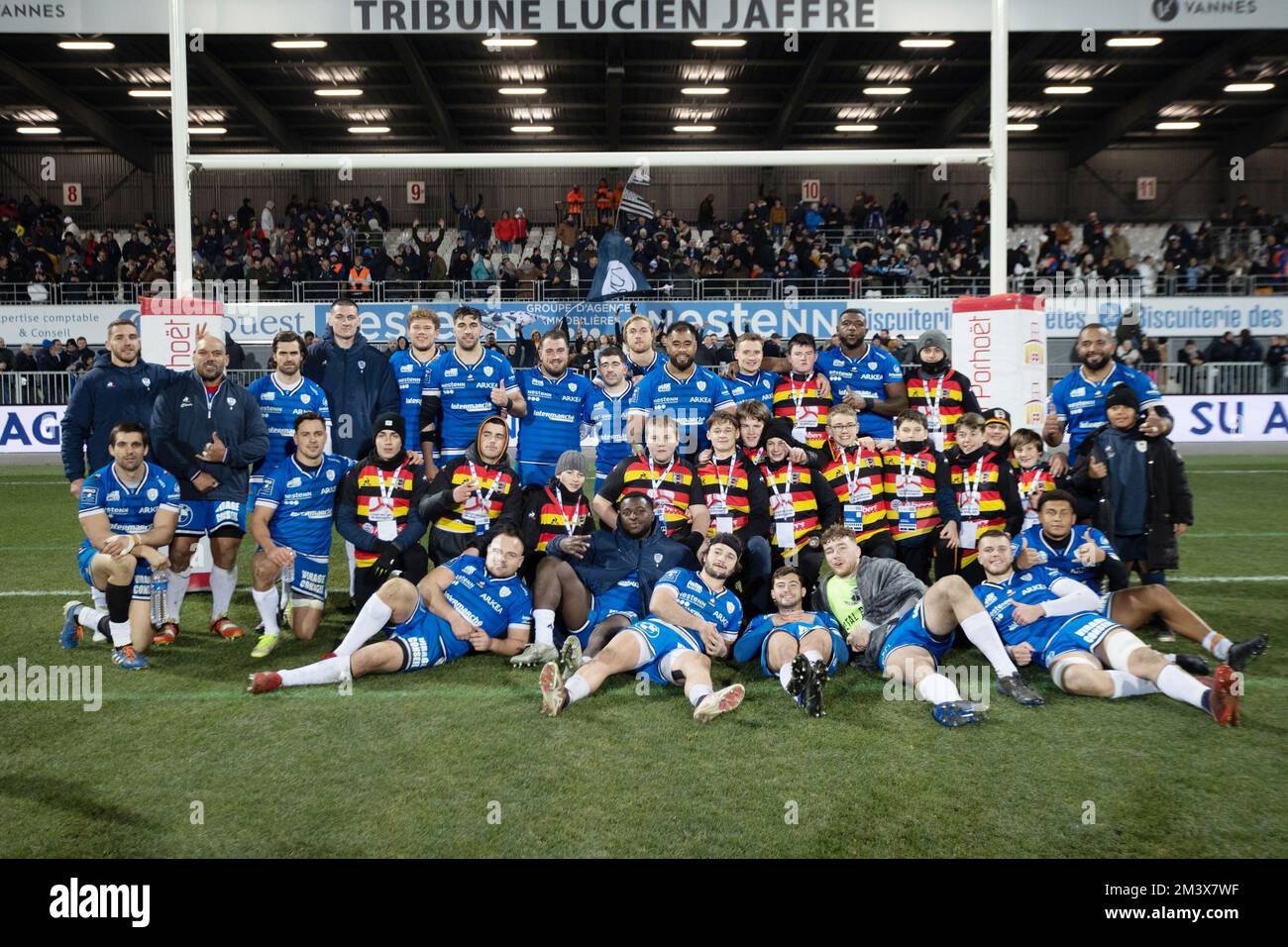 Team of Vannes after the French championship, Pro D2 rugby union match ...