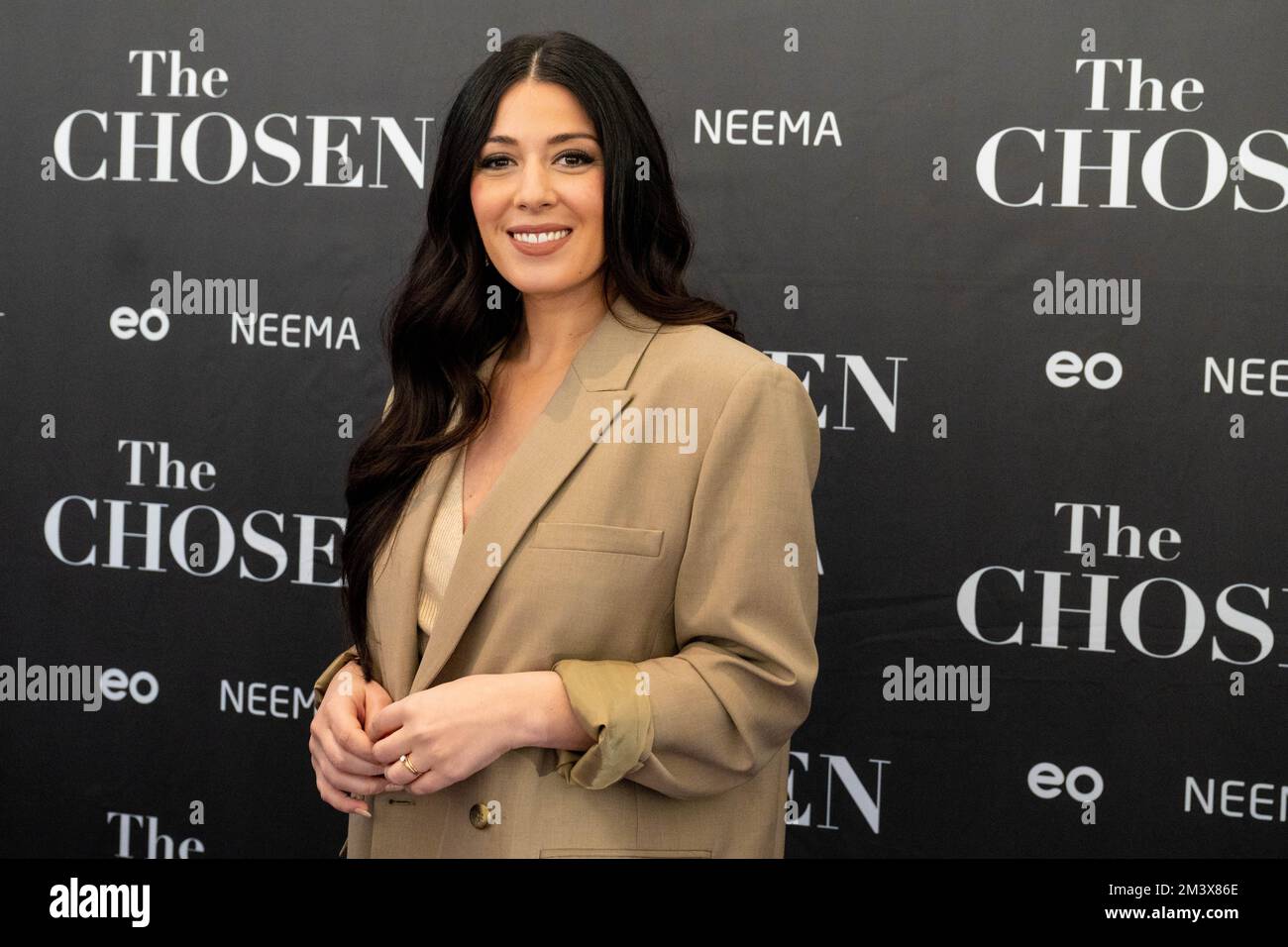 Elizabeth Tabish at the premiere of The Chosen at the Eye Filmmuseum in ...