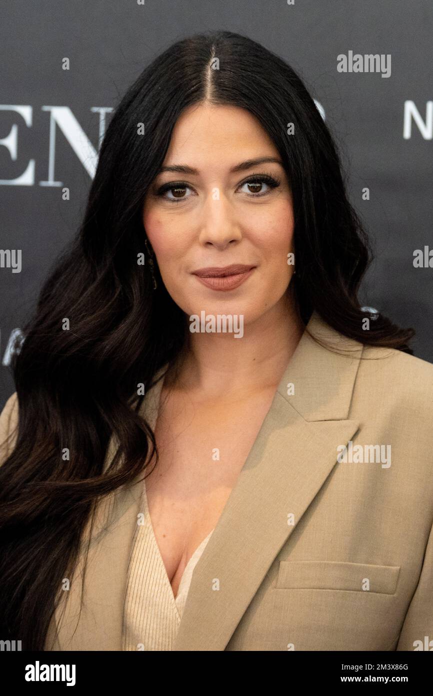 Elizabeth Tabish at the premiere of The Chosen at the Eye Filmmuseum in ...