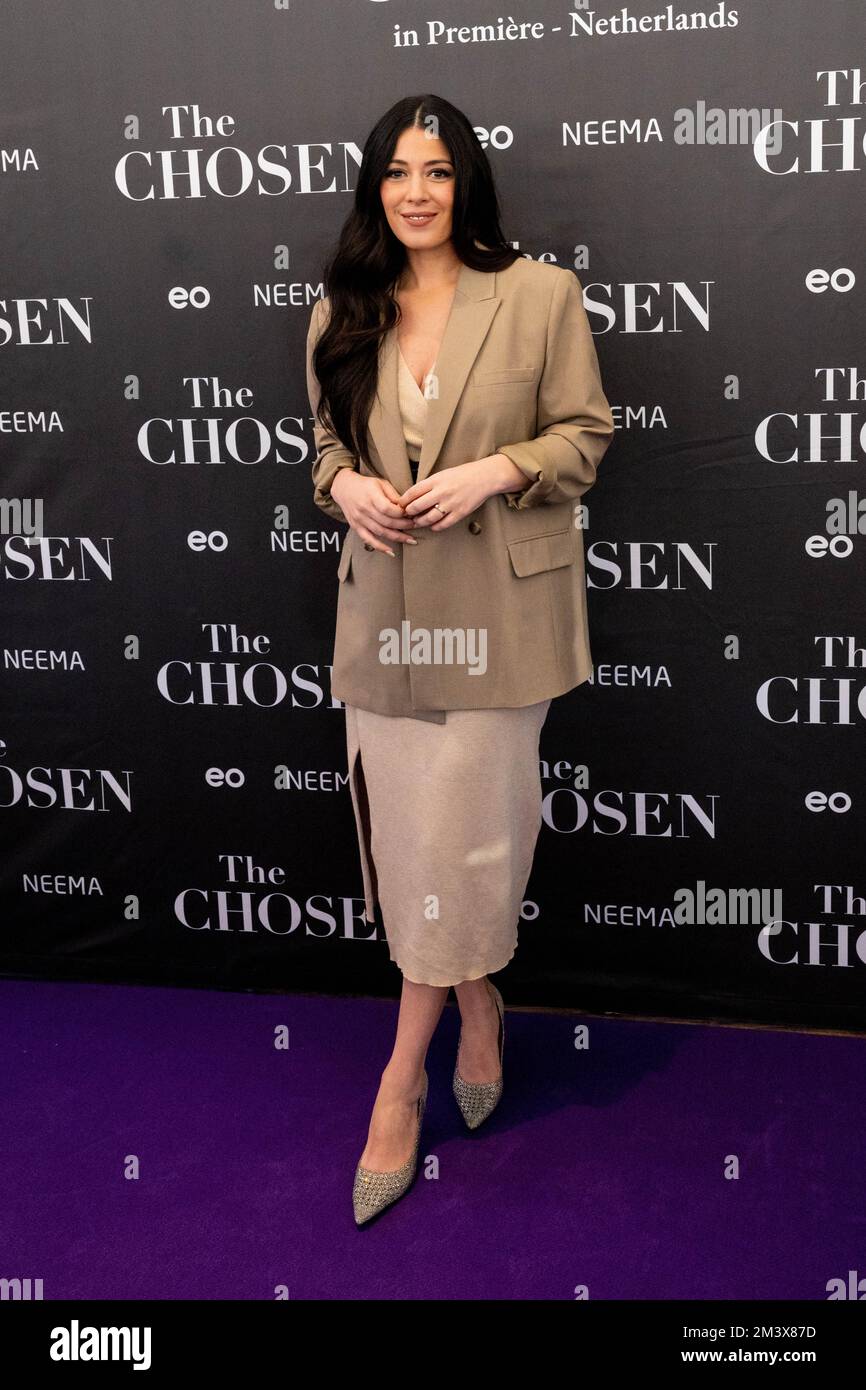 Elizabeth Tabish at the premiere of The Chosen at the Eye Filmmuseum in ...