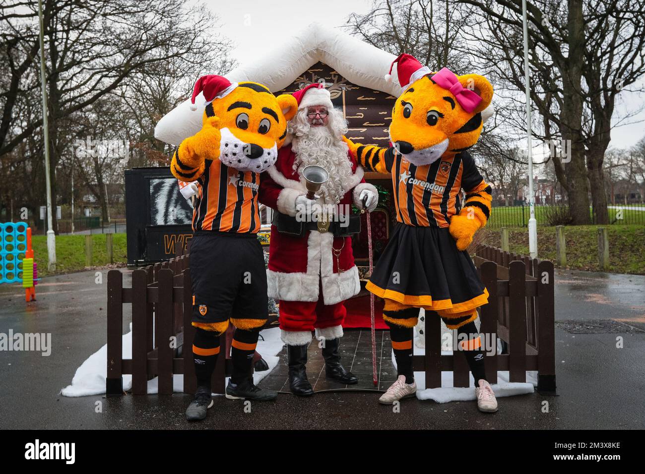 Roary and Amber the Hull City mascots pose with Santa outside The MKM ...