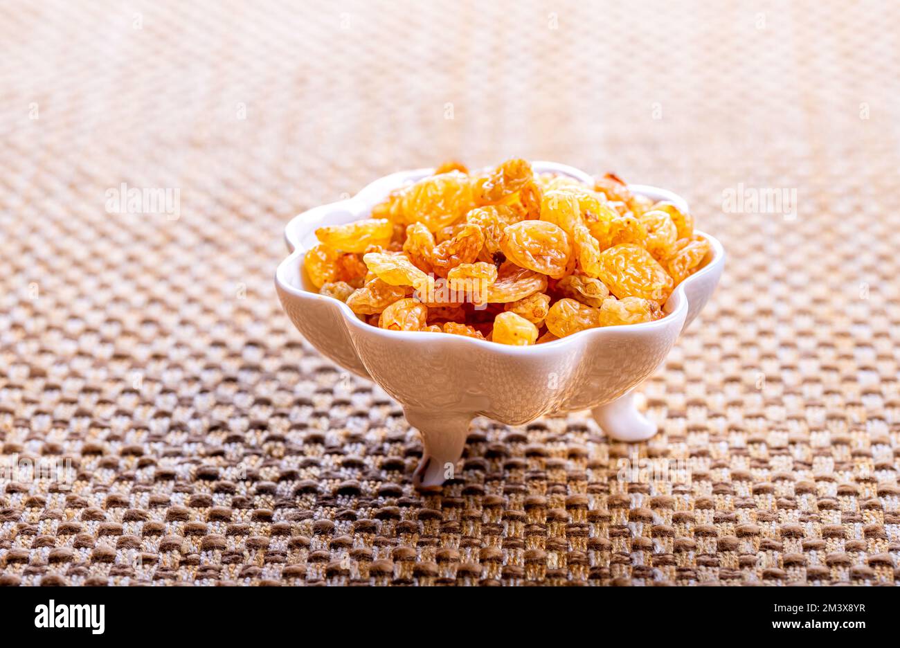 Side view white bowl yellow hi-res stock photography and images - Alamy