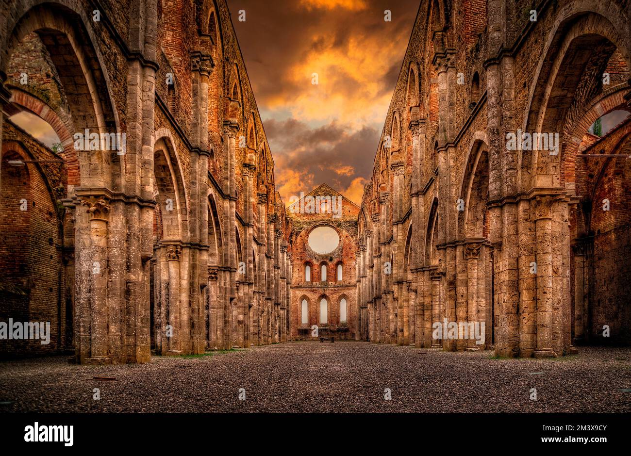 Architettura gotica toscana hi-res stock photography and images - Alamy