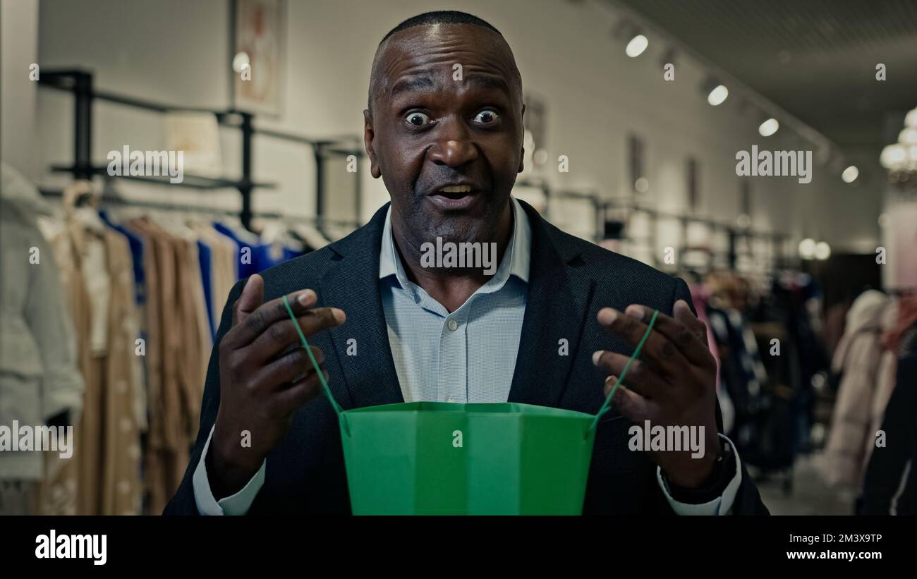 Portrait middle-aged African man entrepreneur business male looking ...