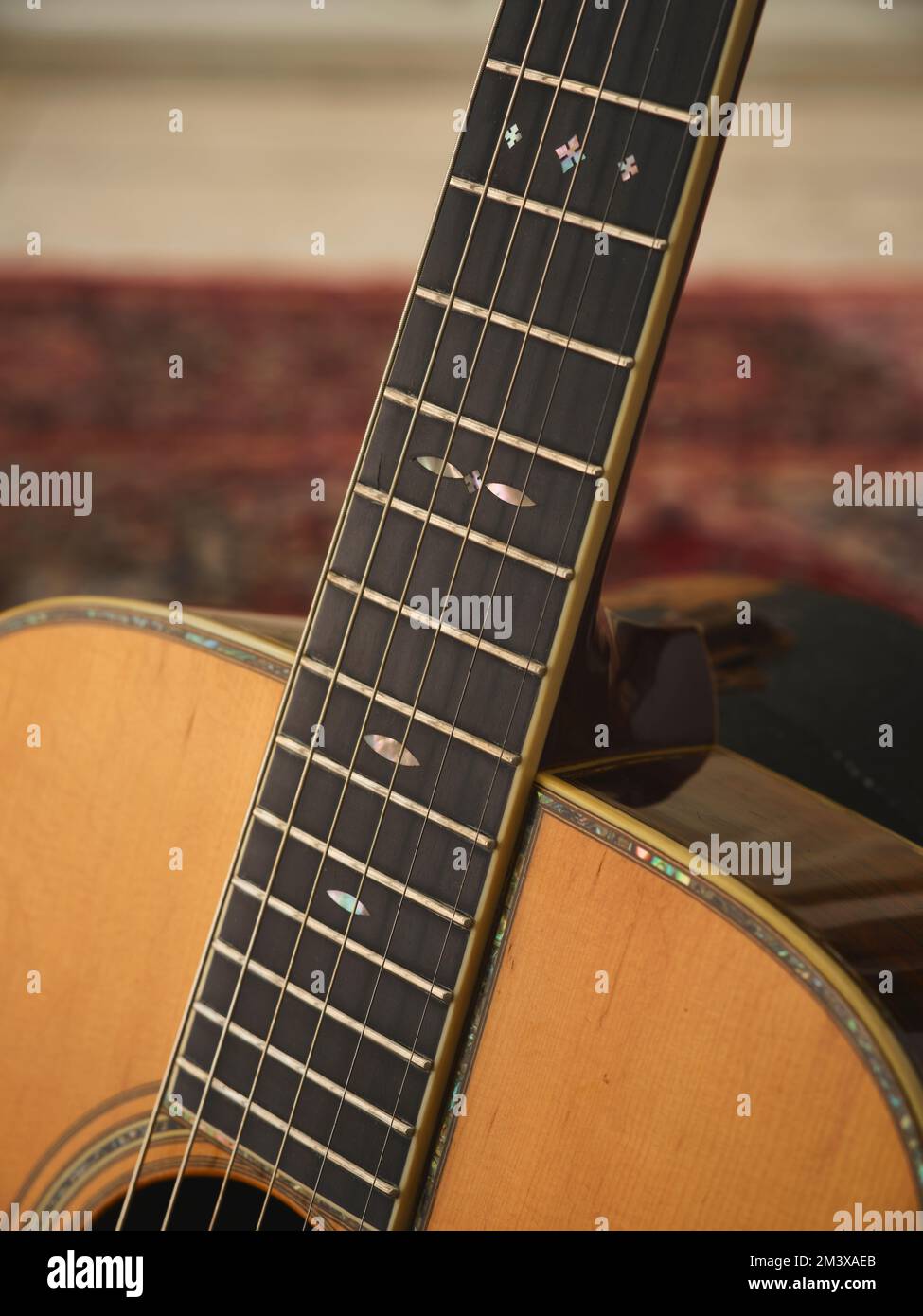 A 1937 Martin 000-45 D-45 Dreadnought acoustic guitar Stock Photo - Alamy