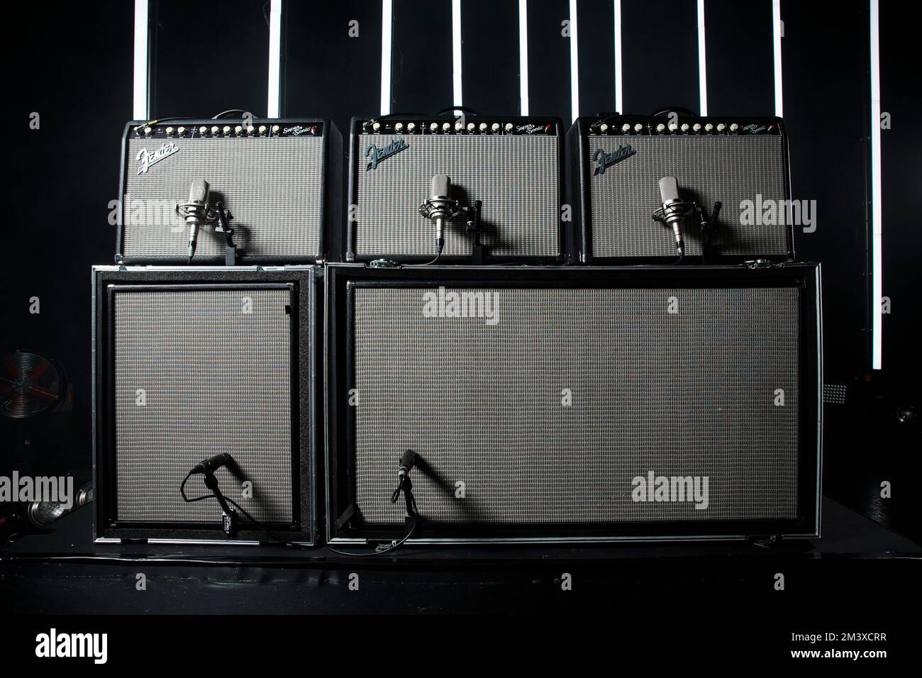 Fender Super Sonic bass guitar amplifiers used by Mike Kerr of Royal ...