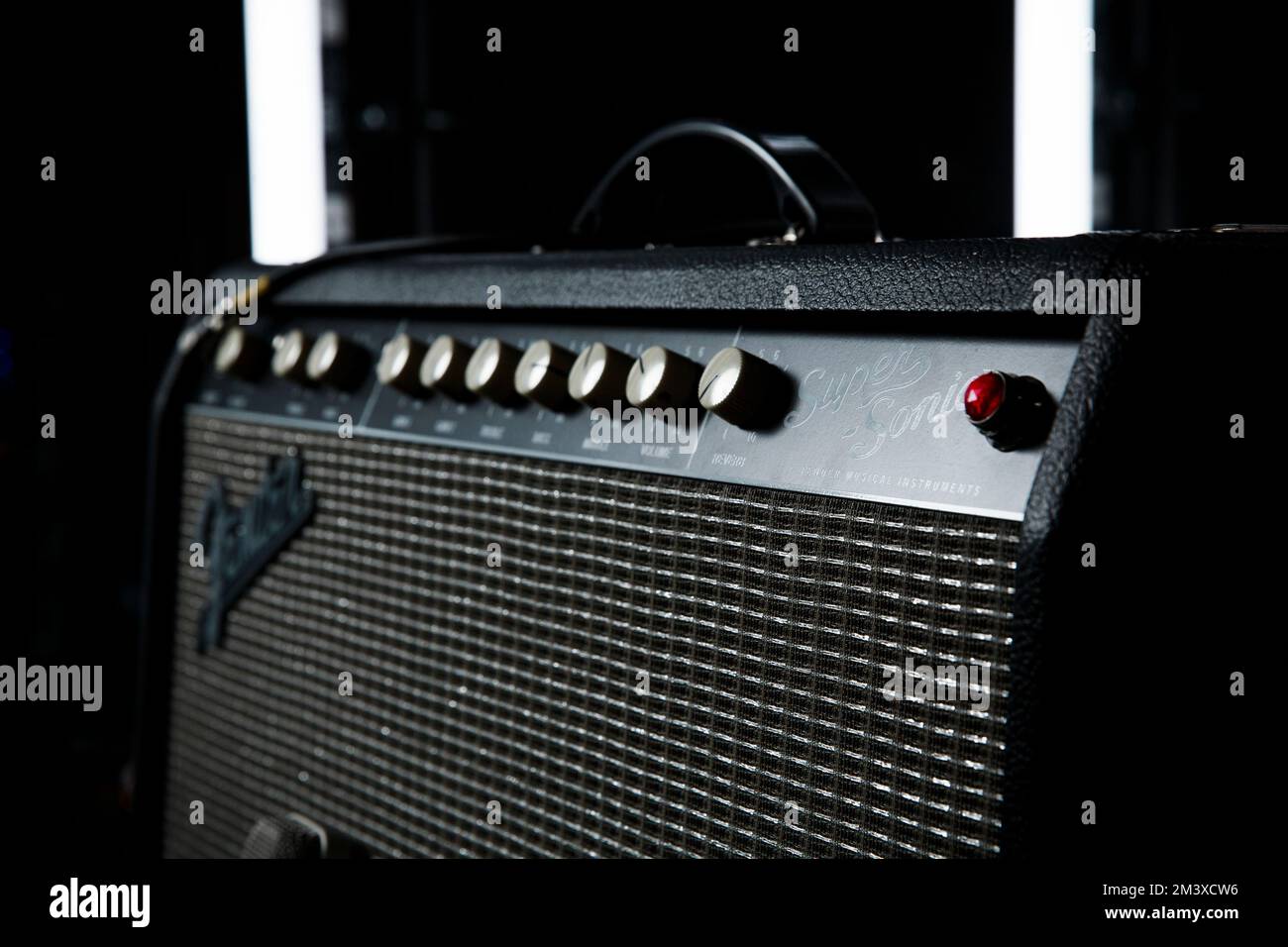 Fender Super Sonic bass guitar amplifiers used by Mike Kerr of Royal ...