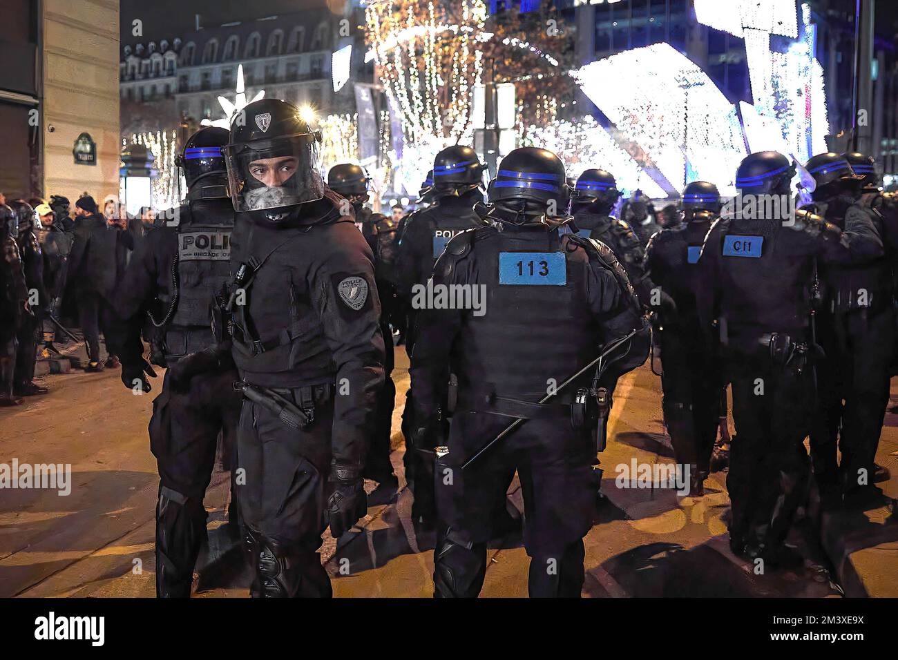 Paris, France. 14th Dec, 2022. French gendarmerie riot police keep ...