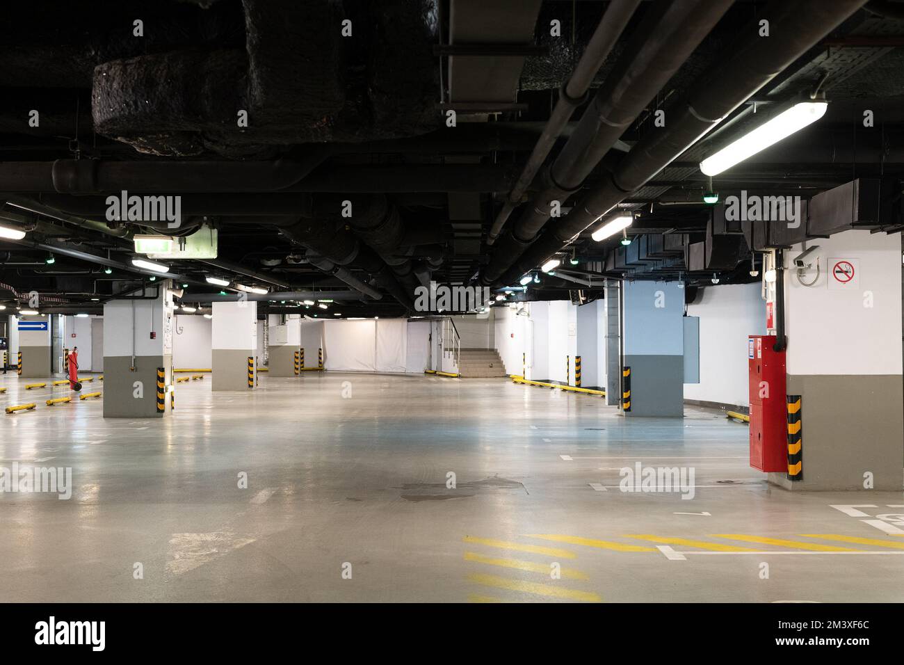 The Empty underground car park in Moscow, Russia Stock Photo - Alamy