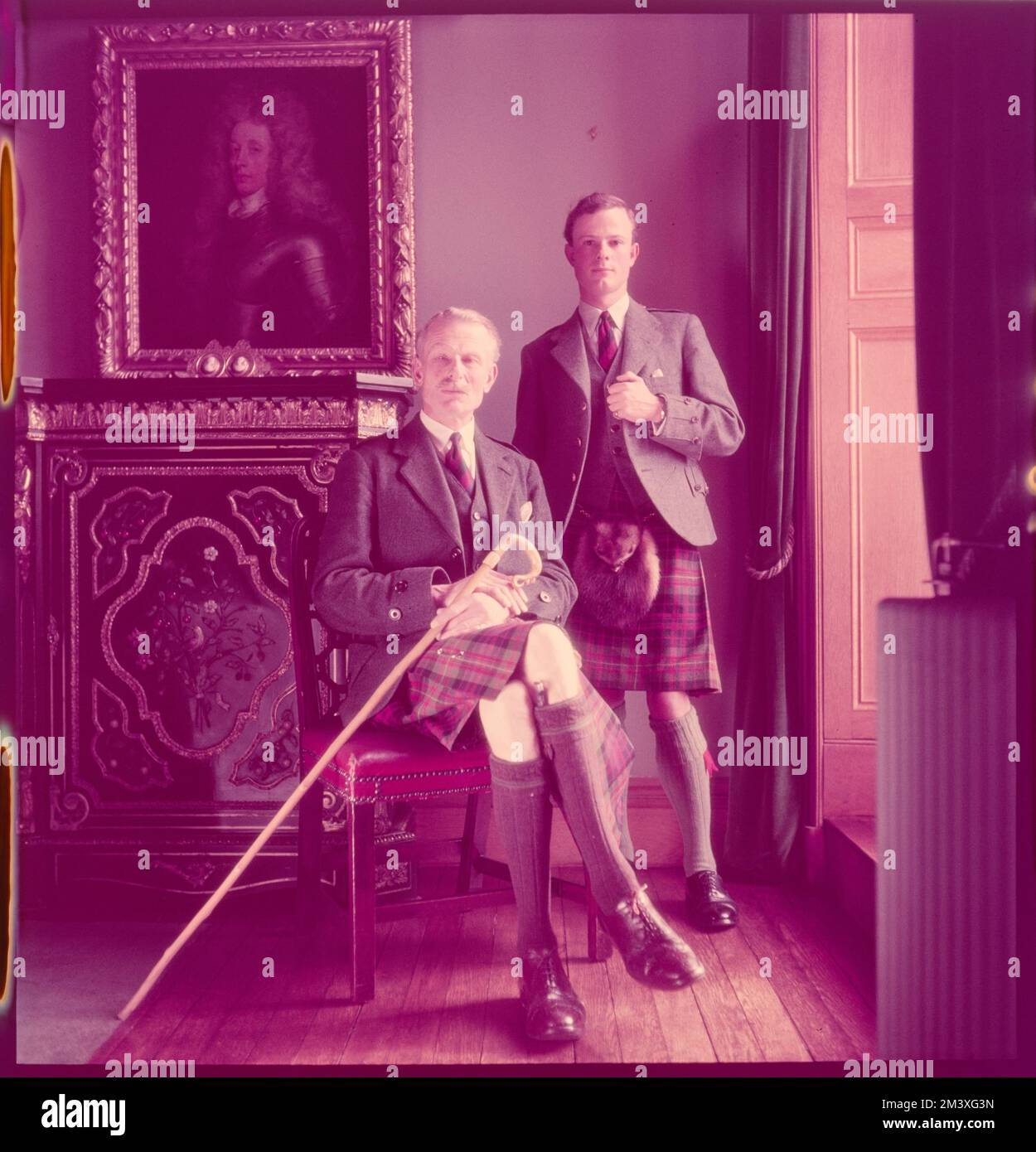 The Earl of Southesk and son, Toni Frissell, Antoinette Frissell Bacon ...