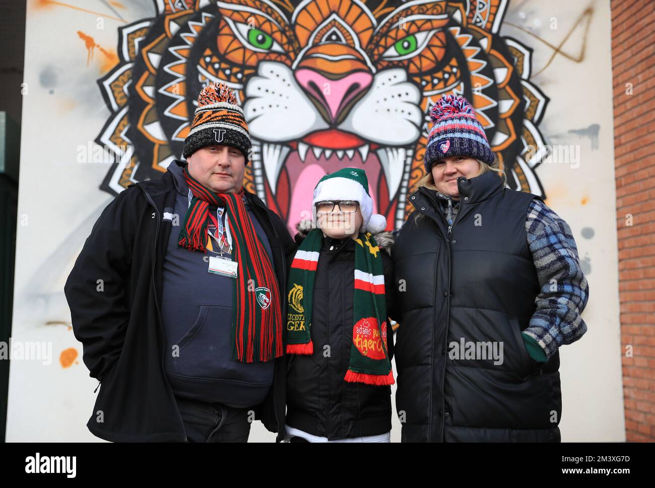 Ariving hi-res stock photography and images - Alamy