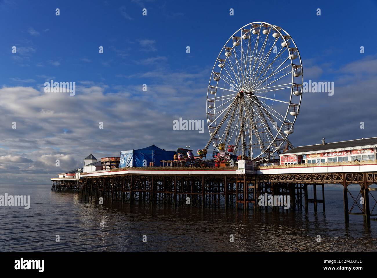 Visitblackpool hi-res stock photography and images - Alamy
