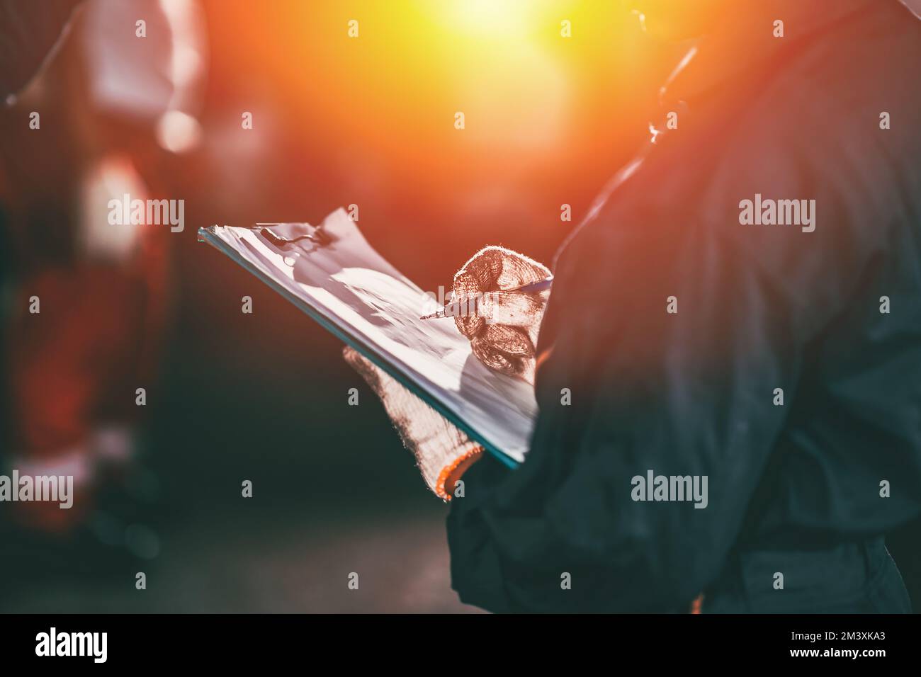 Car Checking, Garage staff mechanic inspection check list service ...