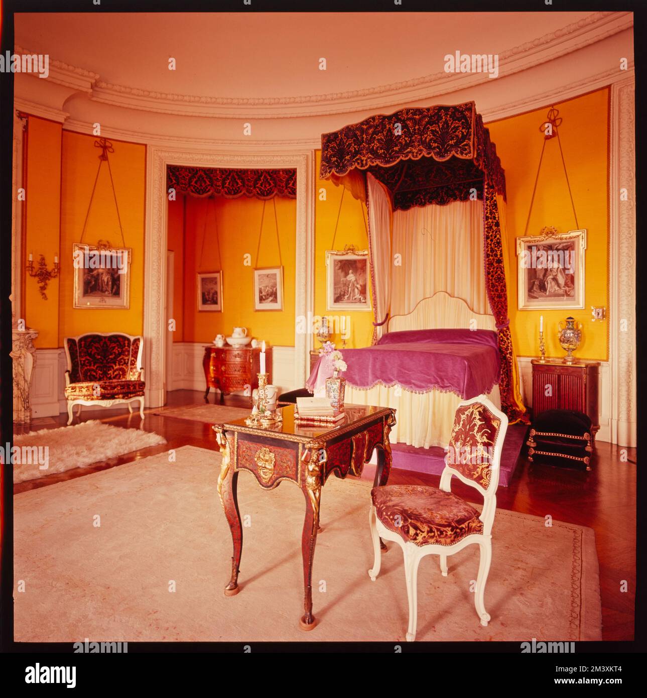 Life - Vanderbilt Houses - Biltmore, Toni Frissell, Antoinette Frissell ...