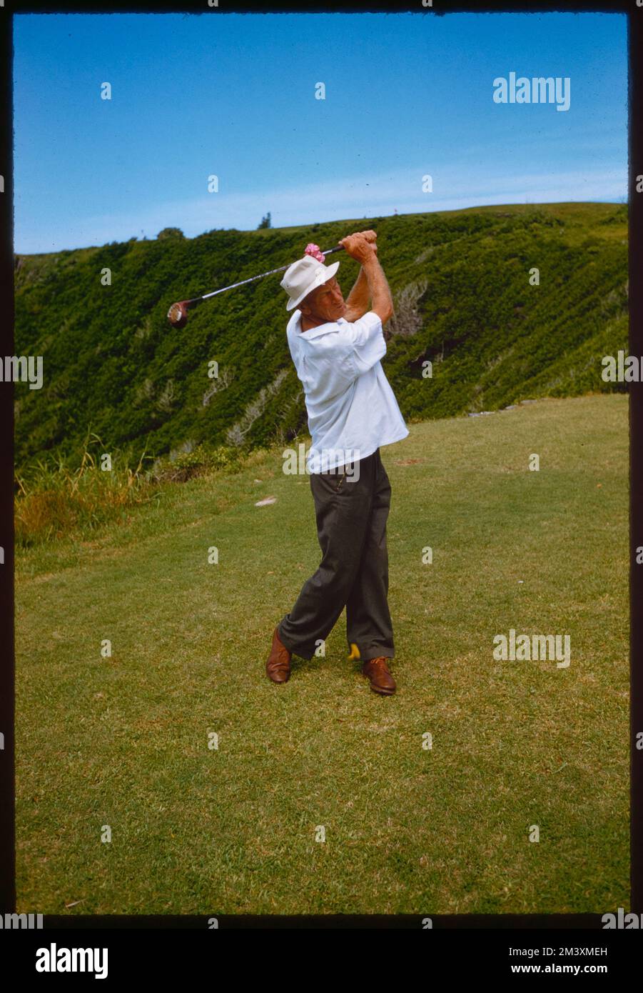 Archie Compton, driving, Toni Frissell, Antoinette Frissell Bacon ...