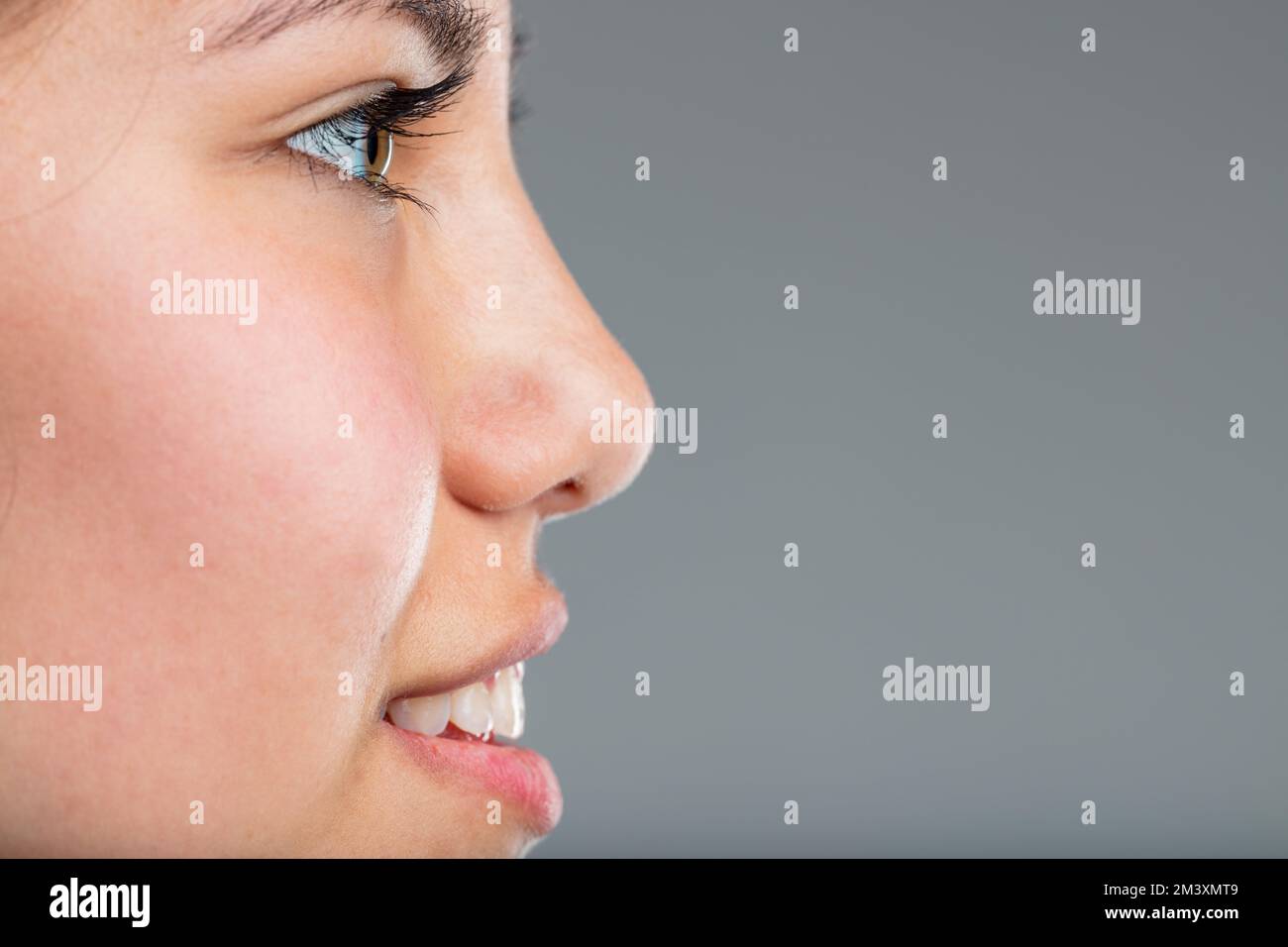Mugshot beautiful young woman hi-res stock photography and images - Alamy
