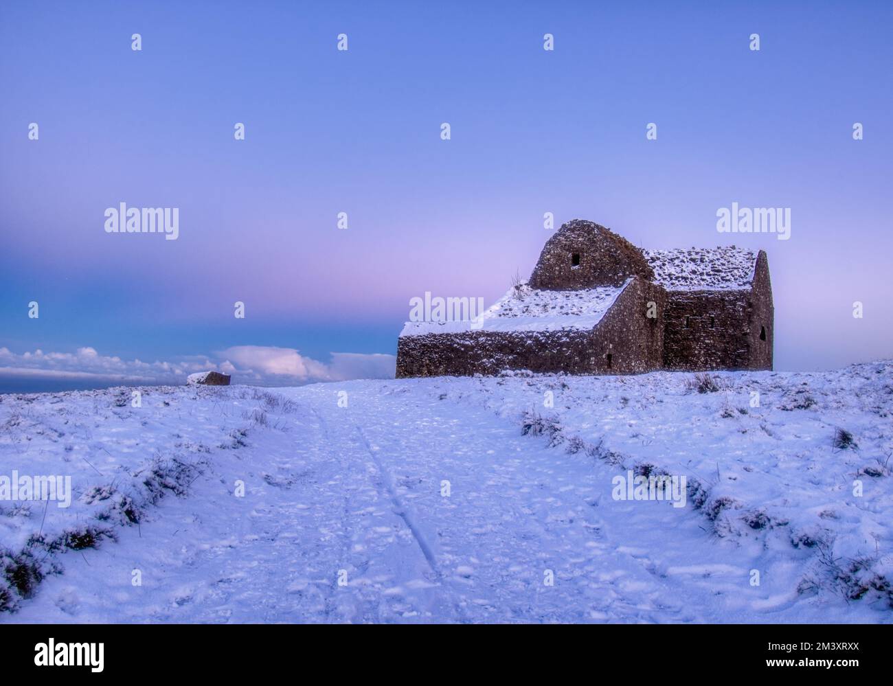 Hellfire club hi-res stock photography and images - Alamy