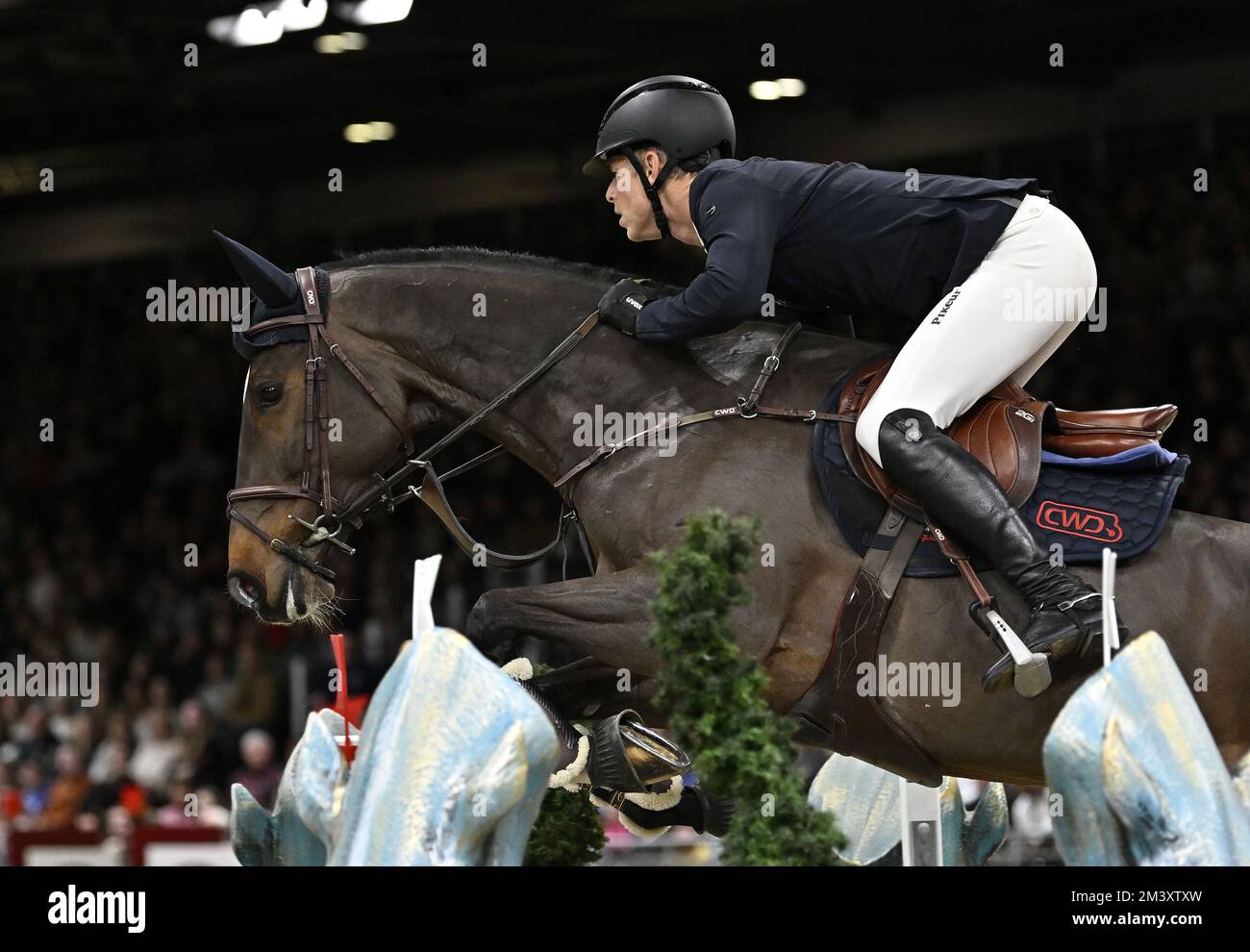 Royal Victoria Dock, United Kingdom. 17th Dec, 2022. London ...