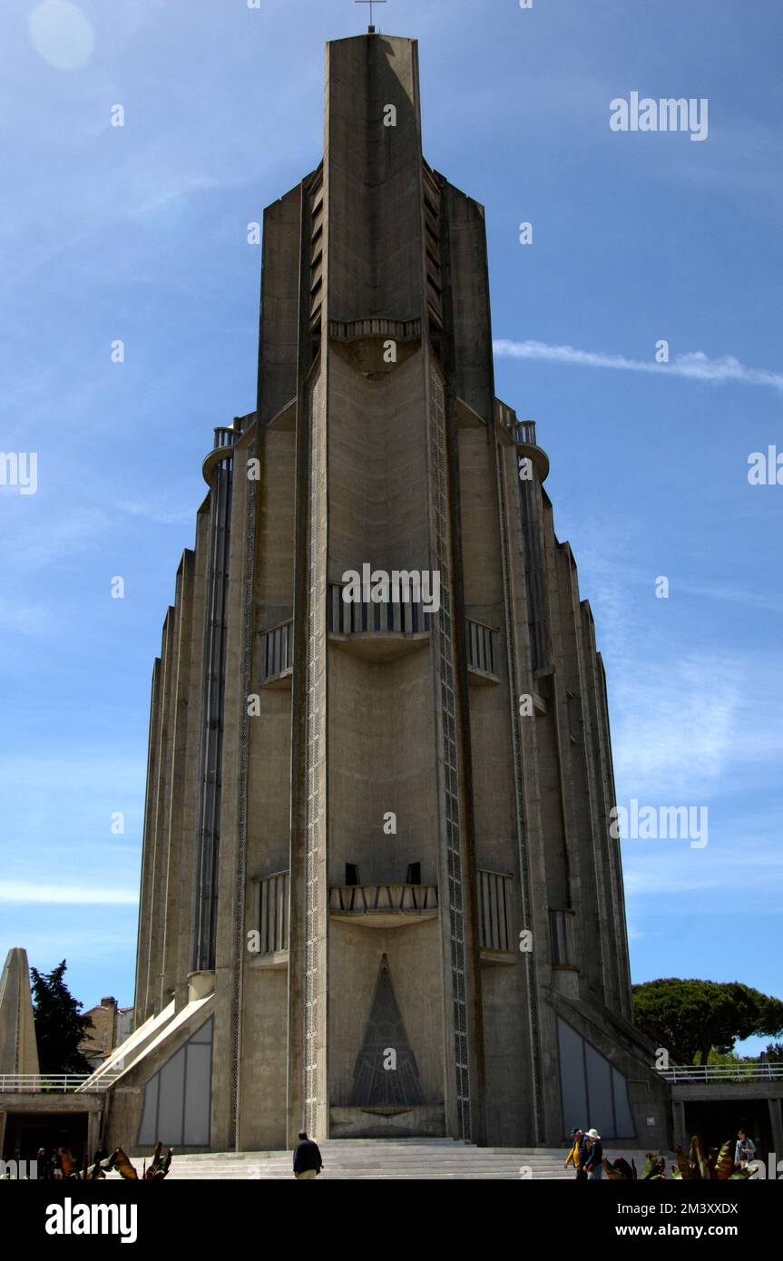 MODERN ARCHITECTURE - ROYAN CATHEDRAL - CHARENTE MARITIME FRANCE ...