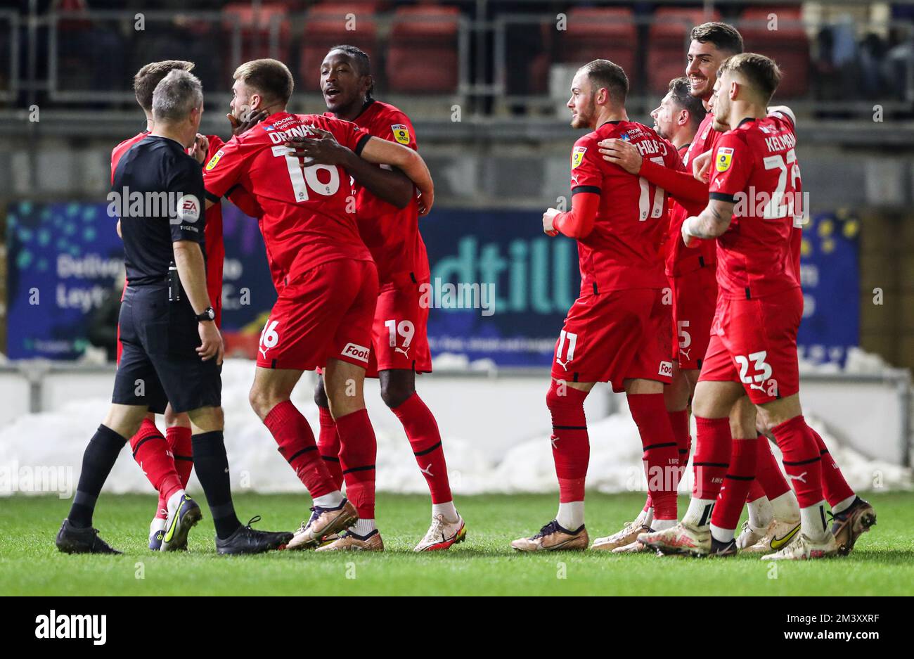 League two celebrate sutton hi-res stock photography and images - Alamy