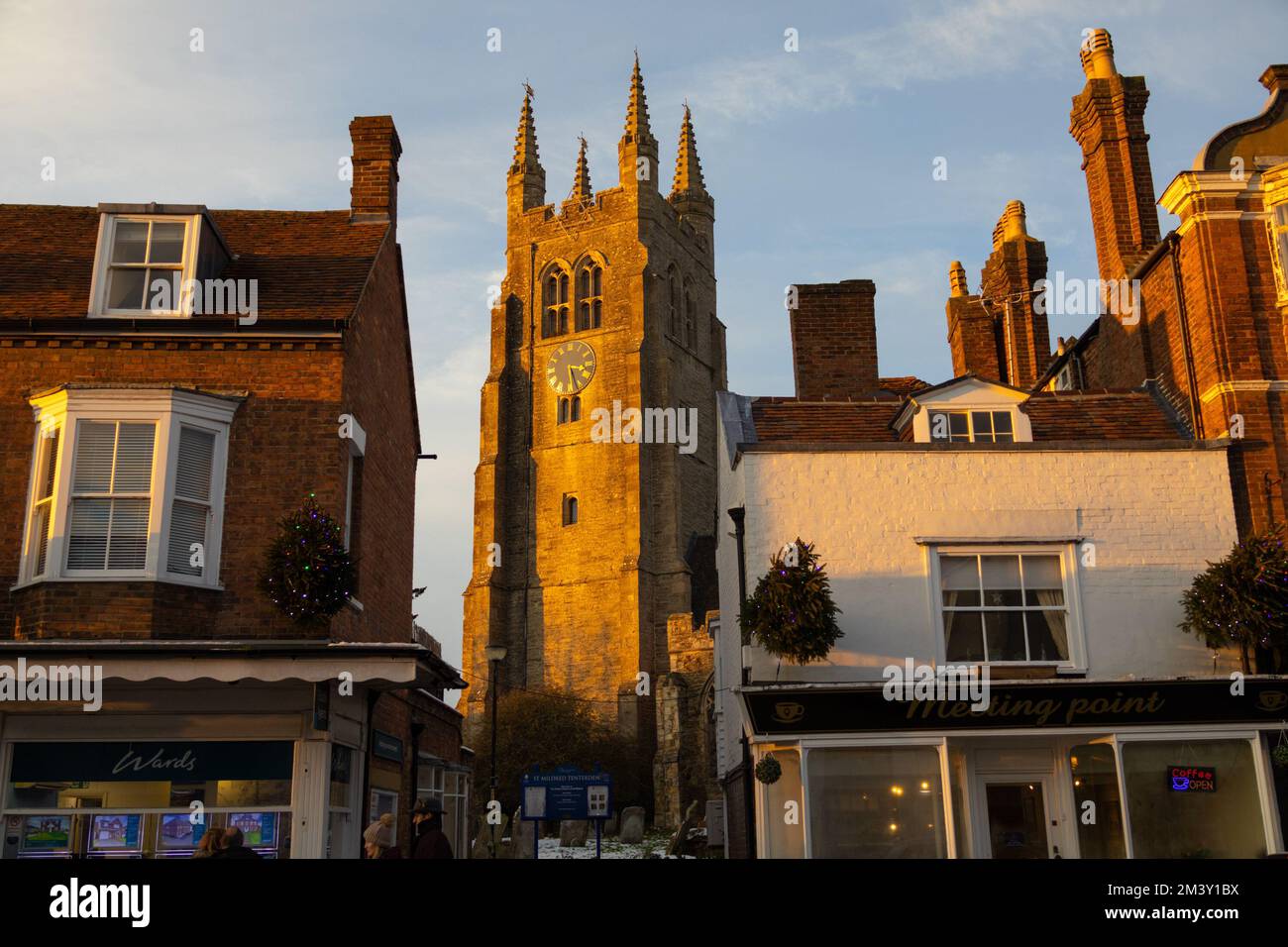 Tenterden town church, high street, kent, uk Stock Photo - Alamy