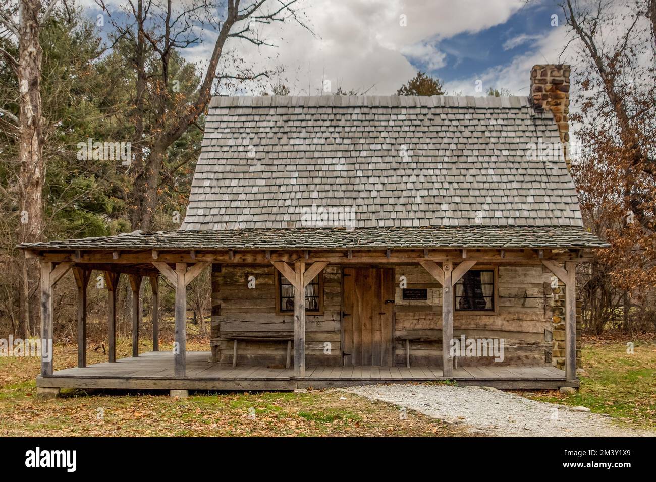 rustic log cabin Stock Photo - Alamy rustic log cabin Stock Photo - Alamy