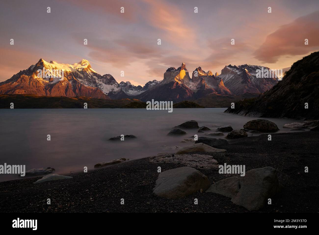Los Cuernos at Sunrise - Torres del Paine #1 Stock Photo - Alamy