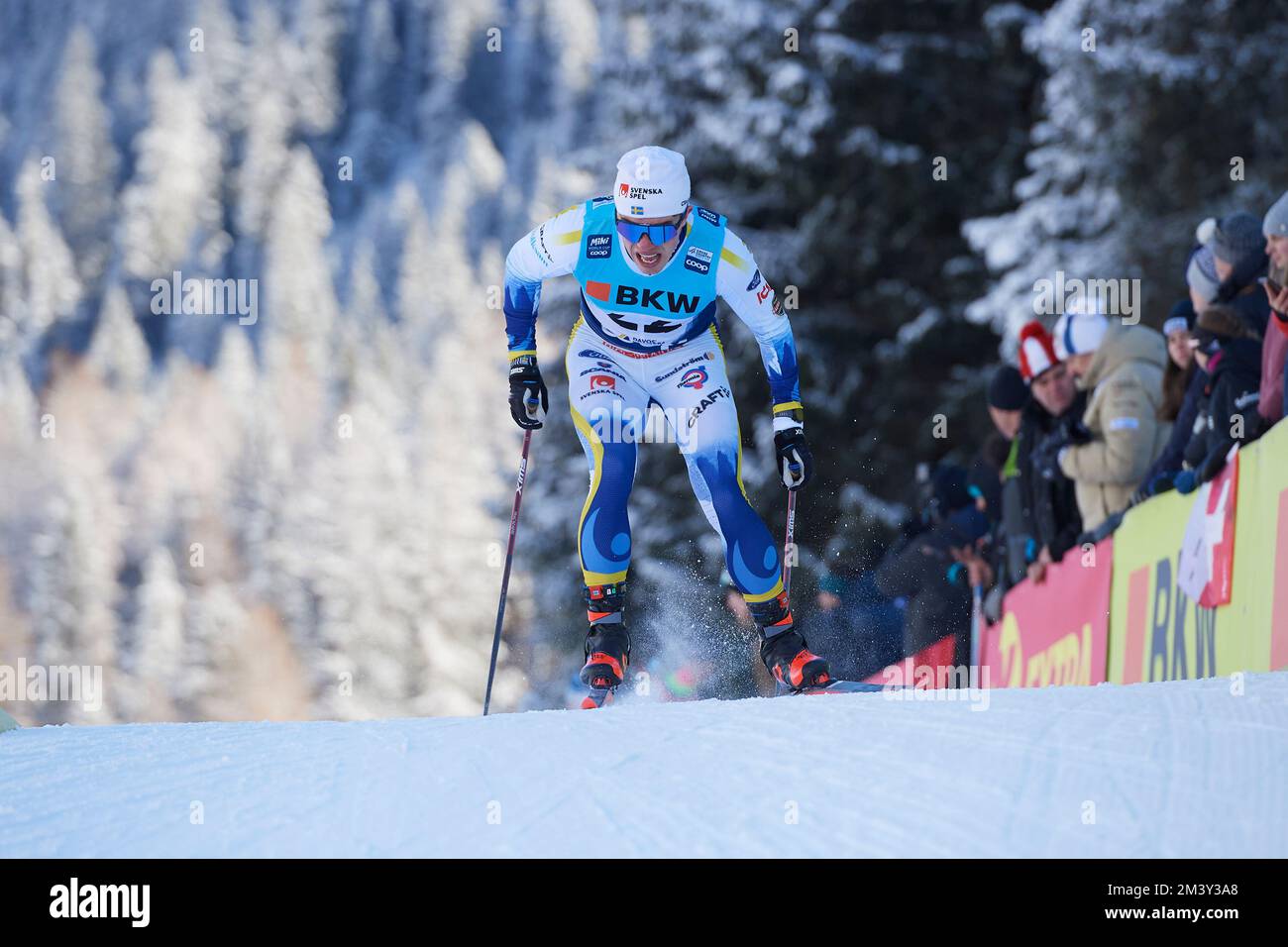 Davos, Schweiz, 17. Dezember 2022. Eric Rosjoe beim Sprint Rennen am ...