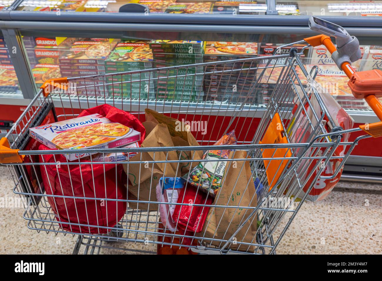 Uppsala mall hi-res stock photography and images - Alamy