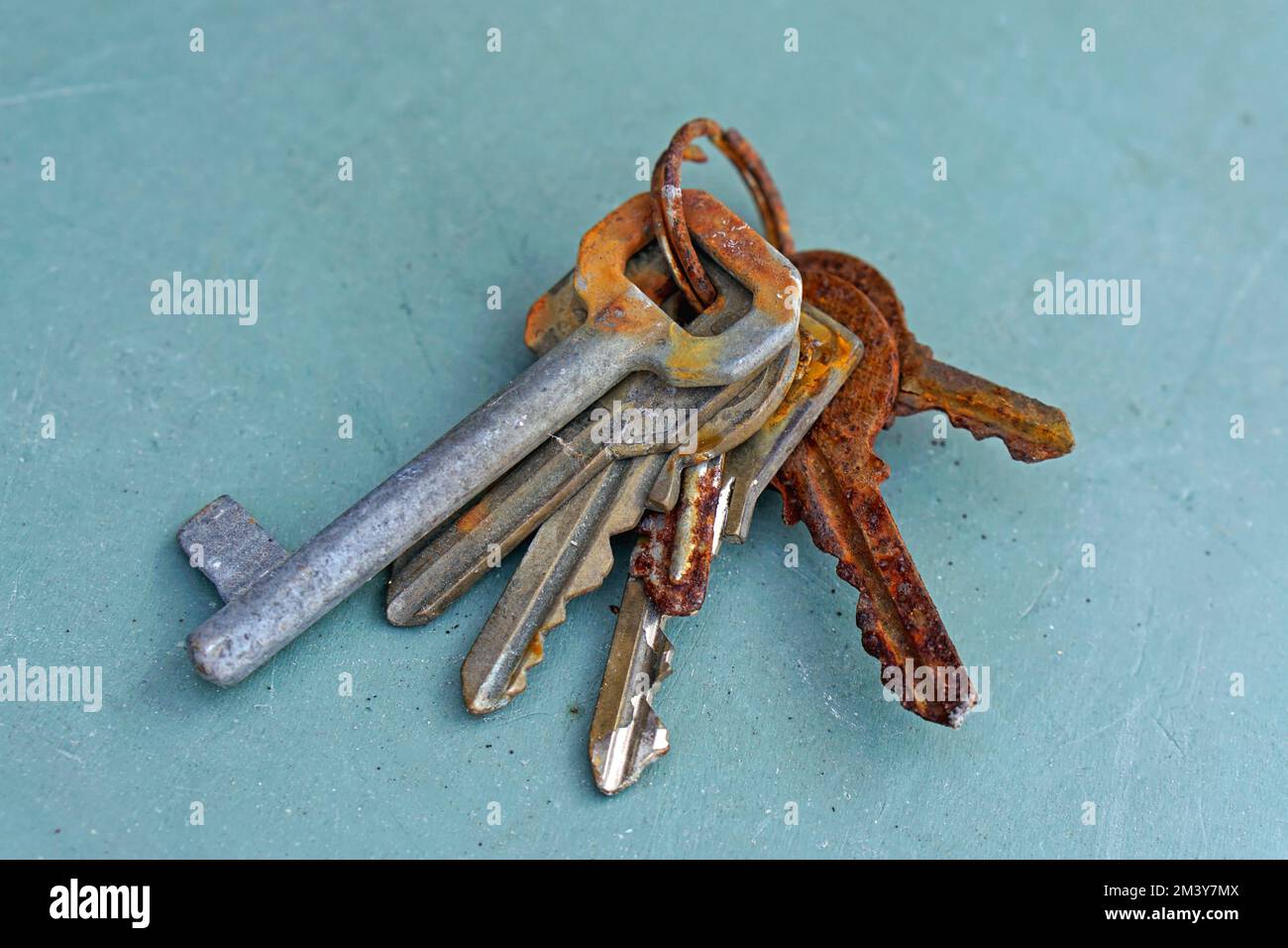 Set of rusty old keys for house locks Stock Photo - Alamy