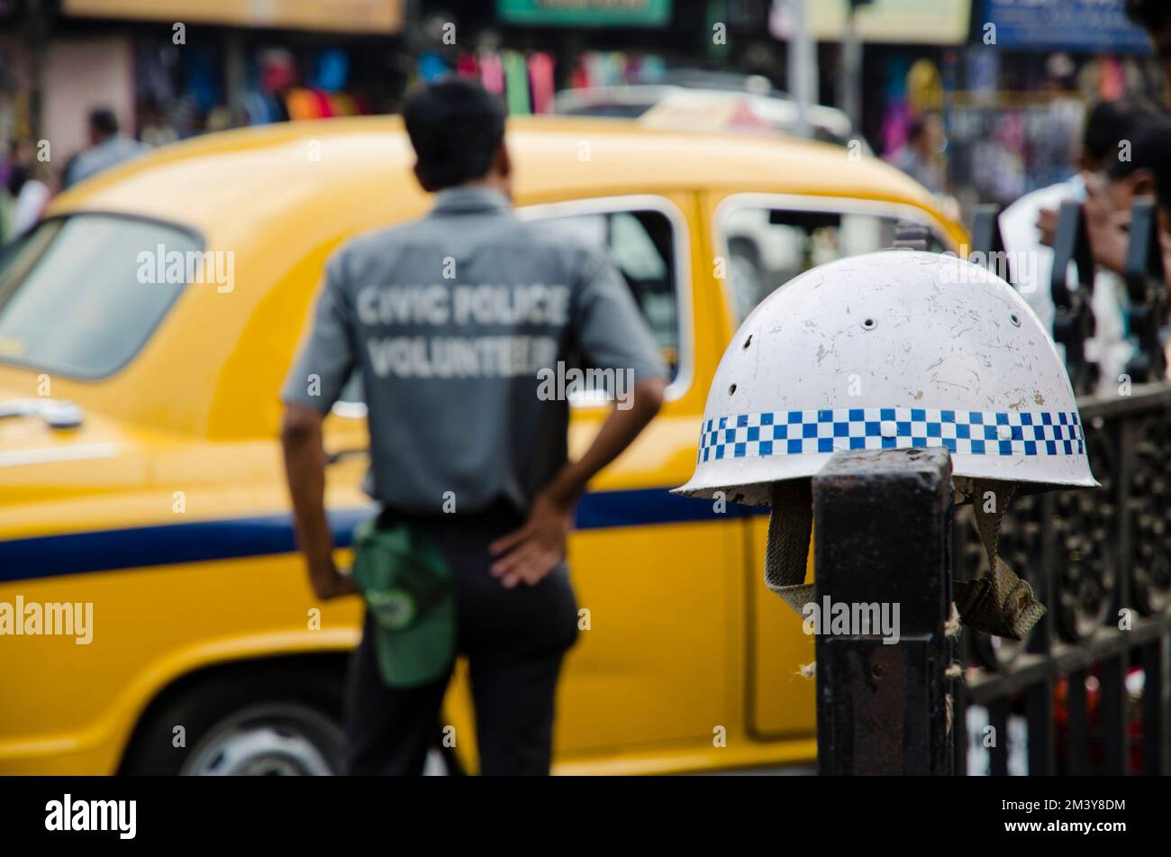 English police traffic stop hi-res stock photography and images - Alamy